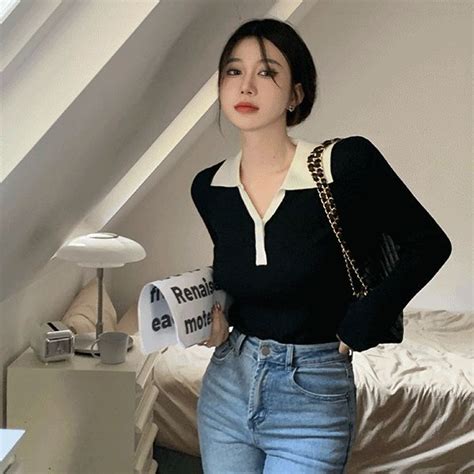 배색 카라 버튼 골지 니트 티셔츠 데이트 캐주얼코디 러블리 데일리 벚꽃 봄 가을 간절기 오피스 출근룩