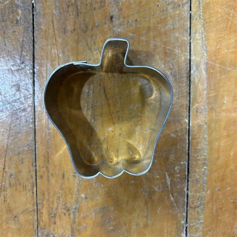 Apple Cookie Cutter Style No2 Kiwicakes