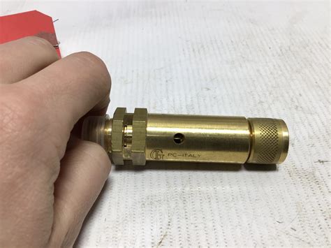 Nuova General Instruments Type D10 Pressure Relief Safety Valve Moses B Glick