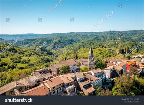 Paisajes Tipicos 0 Images Photos Et Images Vectorielles De Stock Shutterstock