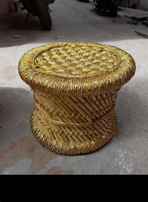 Many Colours Round Bamboo Mudda Stool Without Cushion At ₹ 1000piece