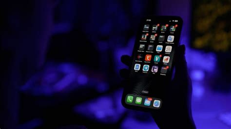 Fbi Warns To Stop Sending Texts Heres What To Do Instead Fox 11 Los Angeles