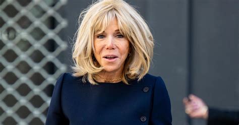 Une Histoire Bouleversante” Brigitte Macron Fait Un Geste Fort