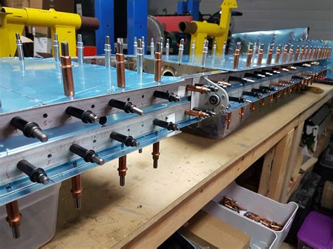 F1 Mod Upsized Rivets On Forward And Rear Spars F1 Rocket Hangar