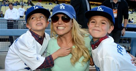 Synowie Britney Spears Jak Zmienili Si Przez Lata Muzyka