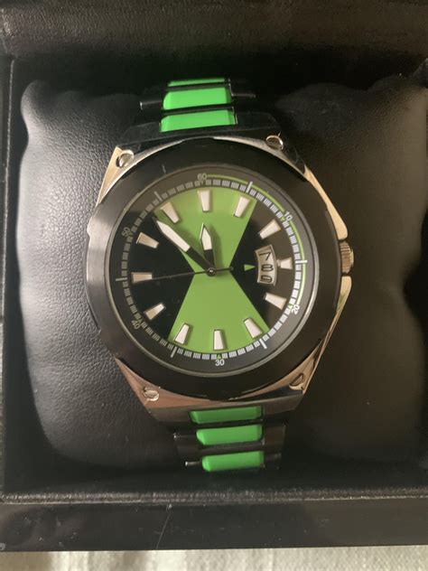 Ben 10 Alien Swarm Omnitrix Watch