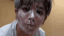 Messy Face S Tenor