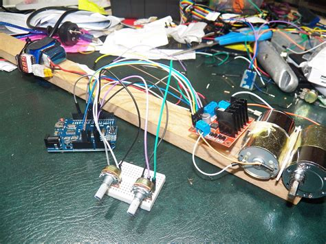 Potentiometers Controlling Motors Via PWM Receives No PWM Motors Mechanics Power And
