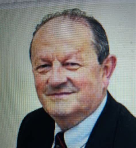 Michael Connaughtons Instagram Twitter And Facebook On Idcrawl