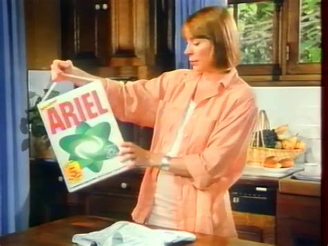 Ariel Lessive Machine Poudre Ina