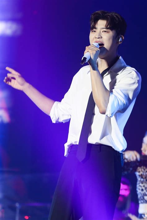 박지현 미스터트롯2 부산공연서 선보인 남성미에 심쿵 Nc포토