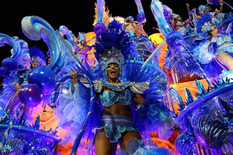 Las Espectaculares Fotos De Los Dos Carnavales Más Famosos Del Mundo