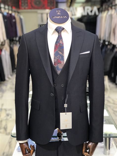 შარვალ კოსტუმის სამყარო