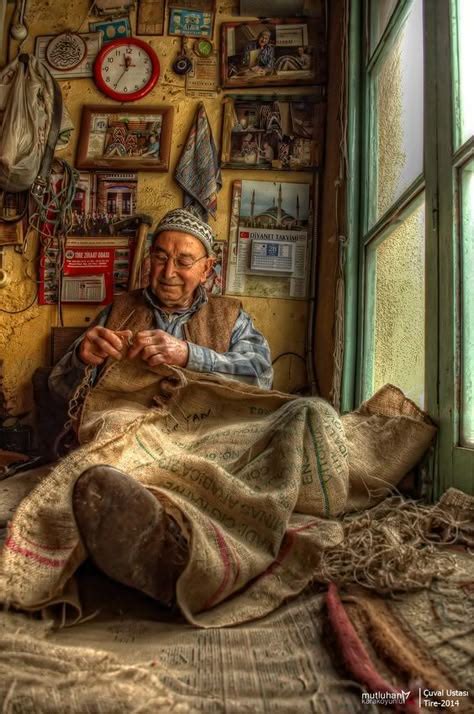 Pin By أمين عرفة السيد On مهن وحرف يدوية كادت تندثر Ancient Art Farm Design Creative