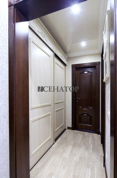 Узкий платяной шкаф в прихожую - 84 фото