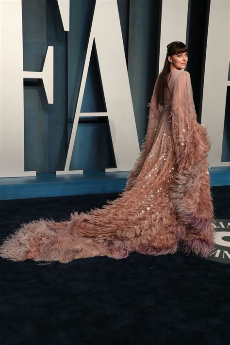 Dakota Johnson In Gucci Artofit