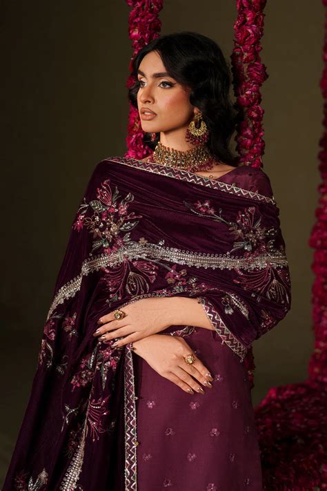 Iv 68 Buy Iznik Velvet Edit Ii Plum Silk Suit Online Pakistanimoda