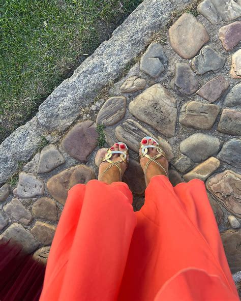 Alba Carrillos Feet