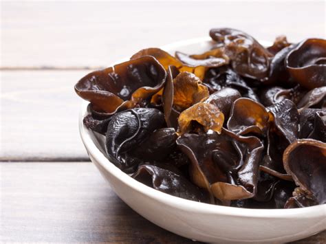 Wood Ear Mushrooms Nutrition And Recipes Organic Facts