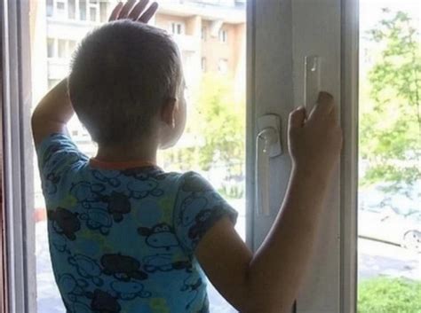 დედამ ბავშვი სამშობიარო სახლში მიატოვა ბებია კი იძულებული გახდა რომ ჩვილ ბავშვთა სახლში დაეწყო