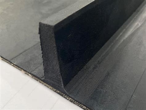 Custom Made Conveyor Belt Confectioning Lutze Group