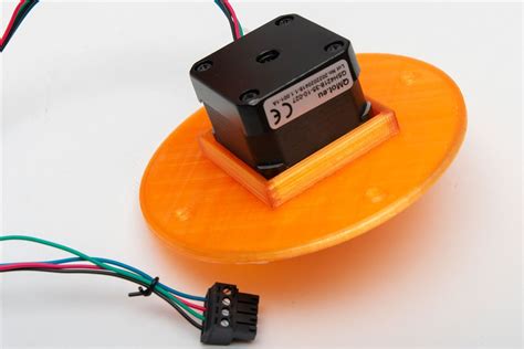 Automatic Voltage Regulator Avr By Stepper Control Of A Variac