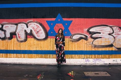 Karolin L Model Management