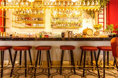 Cómo se llevan las cuentas de un bar de manera simple Juegos Bristol
