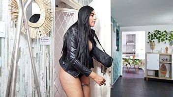 A Pregnant Assassin Zeroes In On Her Target XVIDEOS