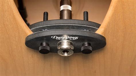 Jack Clamp Dusty Strings