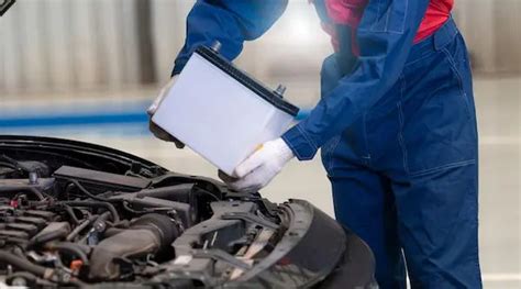 Why Is My Car Battery Smoking? - wowOwow