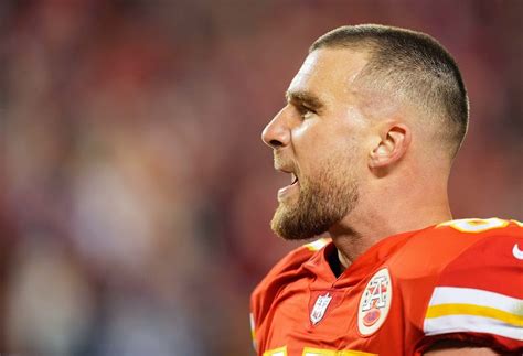 Chiefs Travis Kelce Fastest Te To Reach 10000 Career Receiving Yards