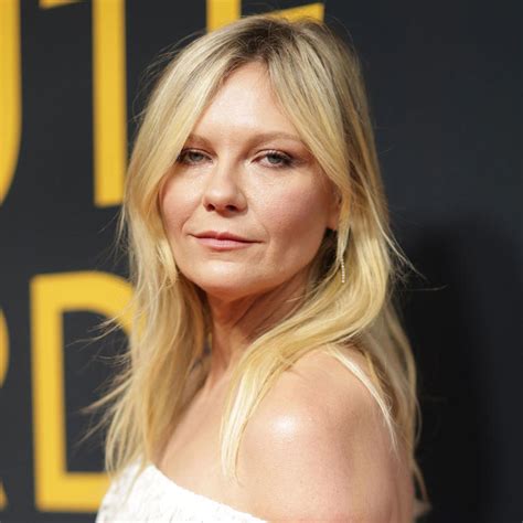 Goodbye Sweetheart Necklines Kirsten Dunst Wore The Pretty Wedding Dress Trend Brides Will