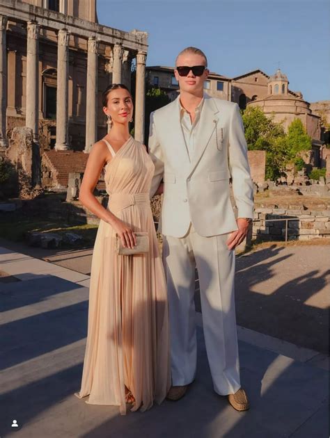 Inside Erling Haalands Relationship With Footballer Wag Whose