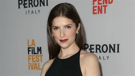 Anna Kendrick Wants To Play A Superhero Next — And Someone Needs To Let Her