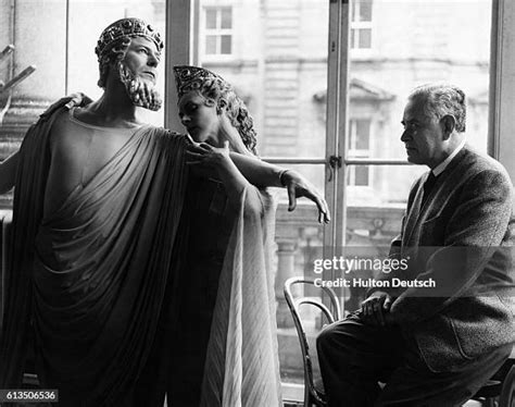 Julia Farron Fotografías E Imágenes De Stock Getty Images