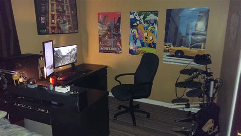 My Linux Battlestation R Battlestations