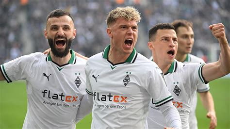 Gladbach Robin Hack Feiert Tor Premiere Gegen Den Sc Freiburg Sport Bildde