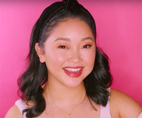 Lana Condors First Youtube Makeup Video Did Not Disappoint