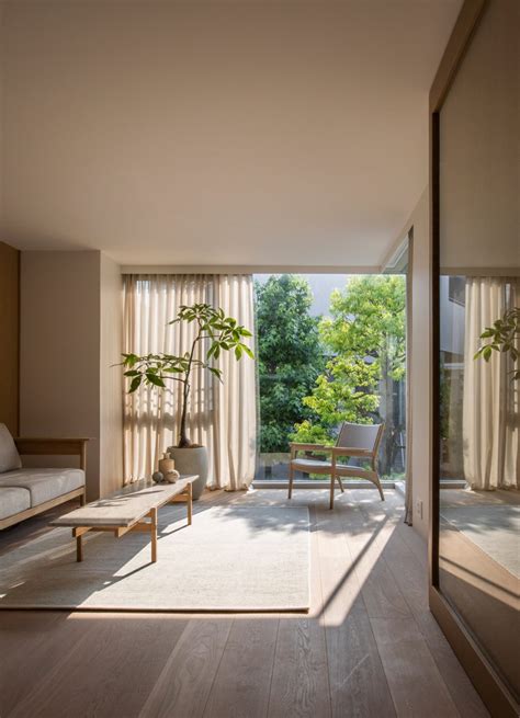 Keiji Ashizawa Design And Norm Architects Pare Back Kinuta Terrace