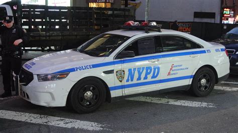 New York Police Department Nypd Officers And A Ford Sedan Flickr