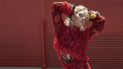 Pyper America Smith On Music Her Mormon Upbringing And Brother Lucky Blue Marie Claire