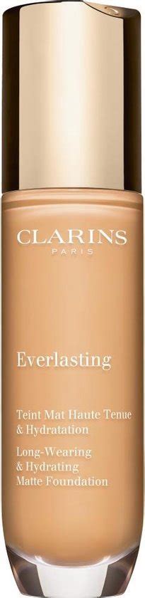 Clarins Everlasting Long Wearing And Hydrating Matte Foundation Long