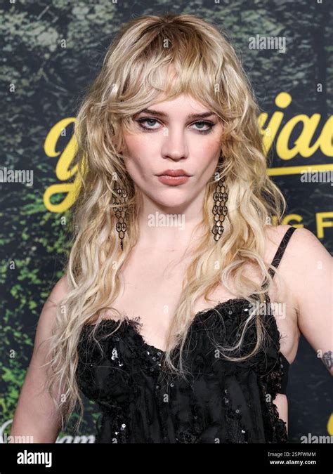 Los Angeles California Usa February 13 Sophie Thatcher Arrives At
