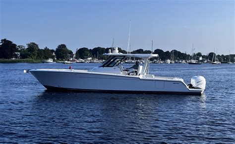 2022 Bertram 39 Cc Center Console For Sale Yachtworld