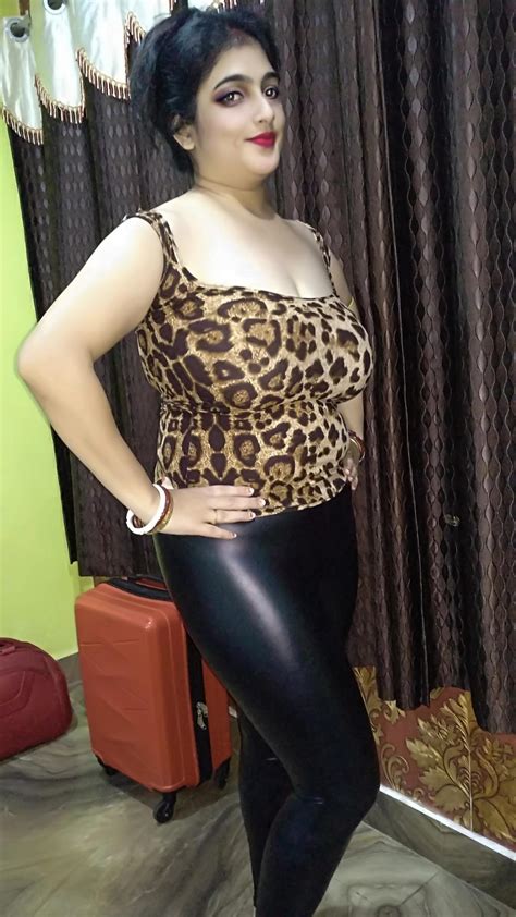 Nothing Feels More Sexier Than Latex And A Man S Hand On It R Shinyleggings