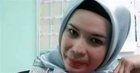 Berjilbab Tapi Binal Banget Ini Cewek Memang Skandal Foto Bokep Abg