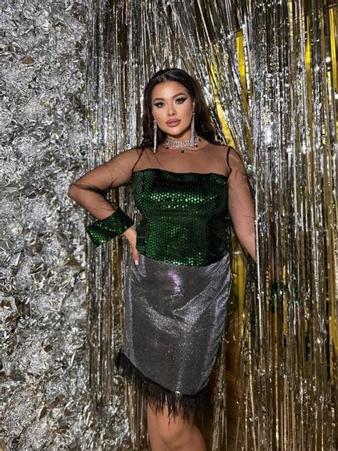 Спідниця жіноча із пірям кольори — ціна 960 грн у каталозі Міні спідниці Купити жіночі речі за