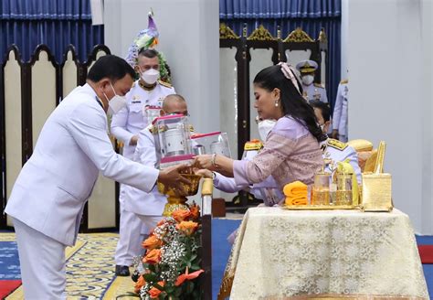 ออมสิน เข้าเฝ้าถวายการรับฝากเงิน เนื่องในวันสถาปนาธนาคารออมสิน ครบ 111 ปี