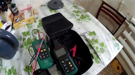 Трассоискатель Mastech 6818. Поиск кабеля в панельном доме, Электрик ...